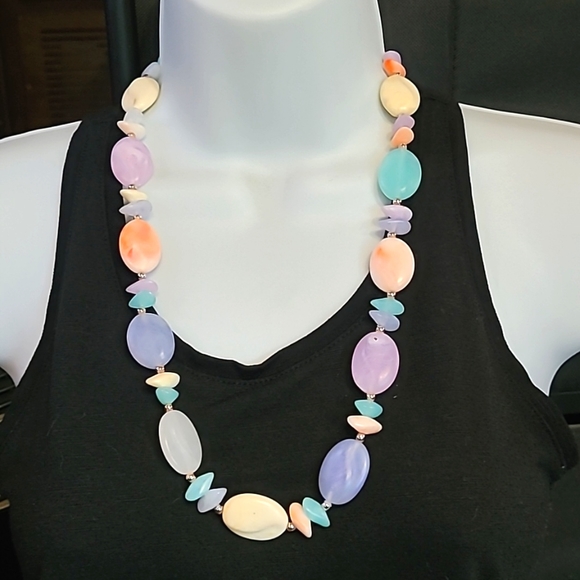 Hand Crafted | Jewelry | Vintage Beaded Necklace Chunky Pastels | Poshmark